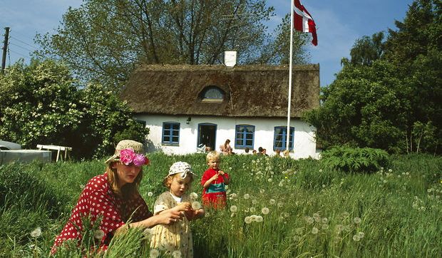 Danmark: Nu skal det brandes - Dansk Markedsføring
