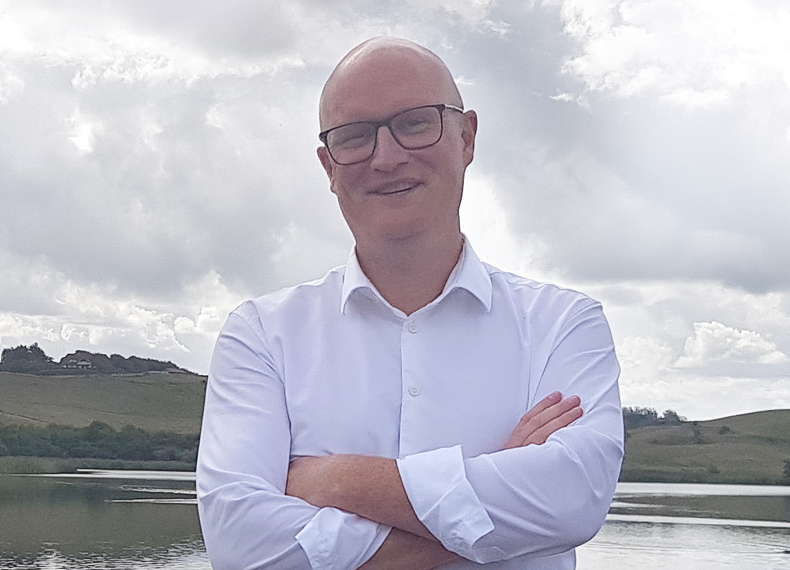 Kristian Hansen - Dansk Markedsføring