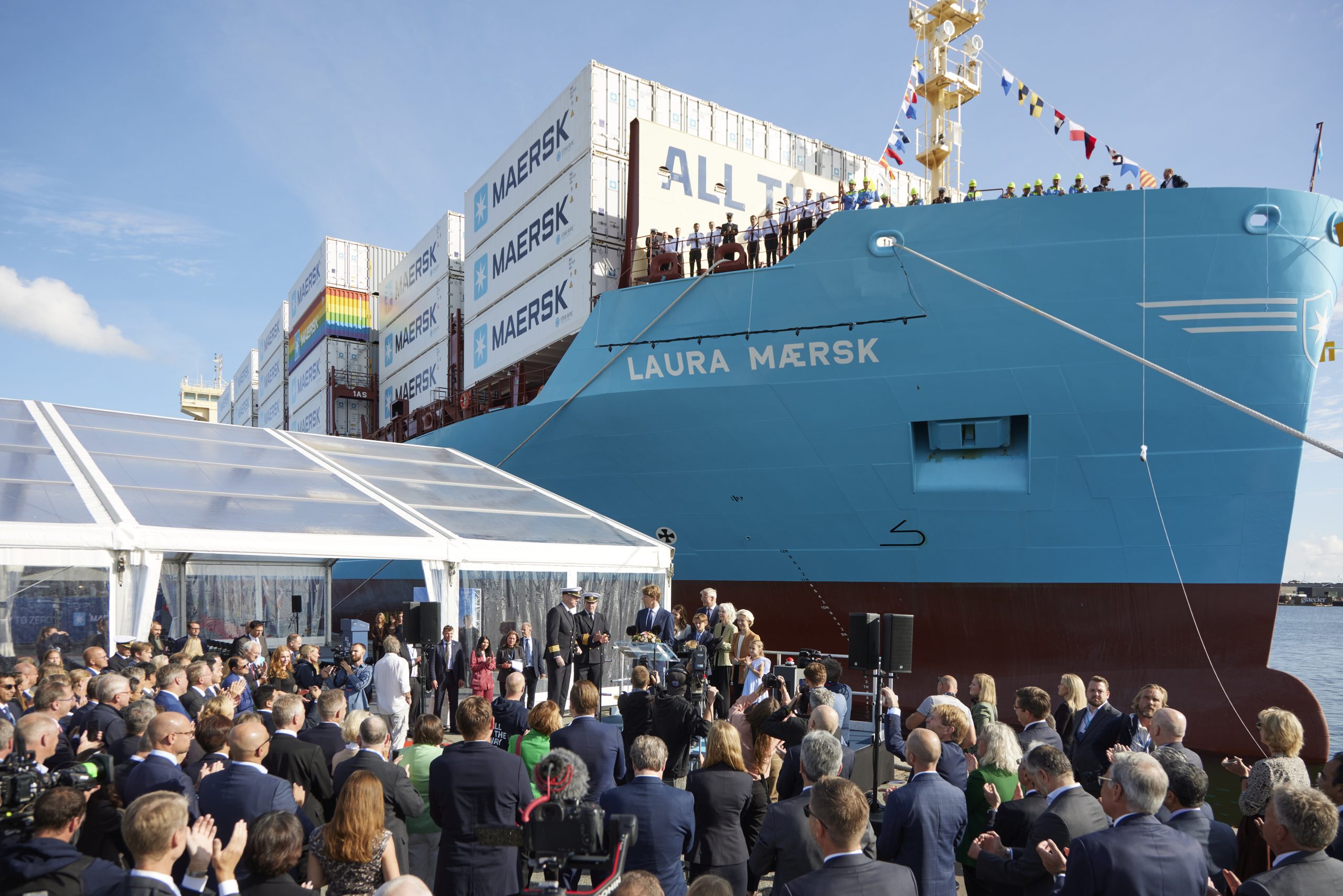 Dansk bureau bag global Maersk-lancering af nye metanol-skibe - Dansk ...