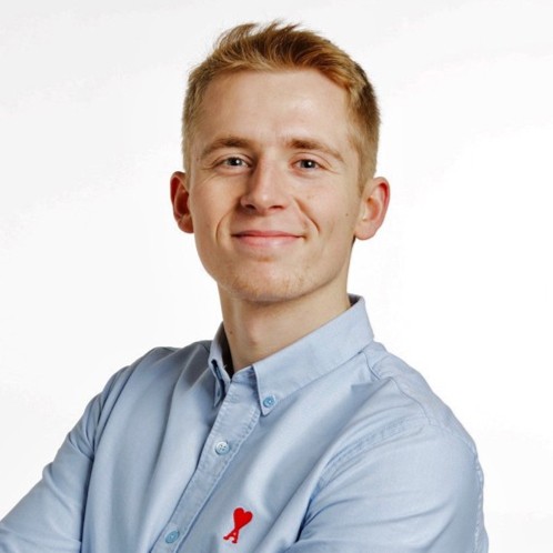 Niclas Lippert - Dansk Markedsføring